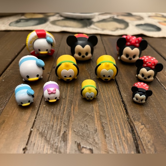 Disney | Toys | Disney Tsum Tsum Classic Characters Set Of 2 Pieces ...